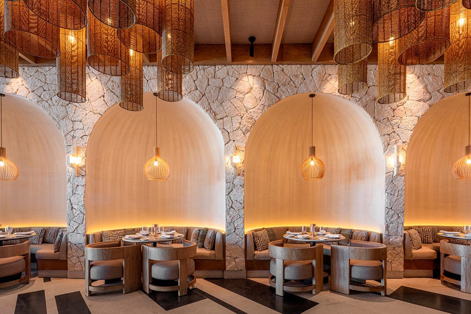 AVA Cancun Fine Dining | Indulge in Culinary Excellence