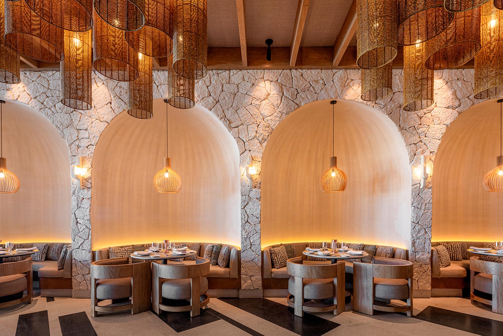 AVA Cancun Fine Dining | Indulge in Culinary Excellence